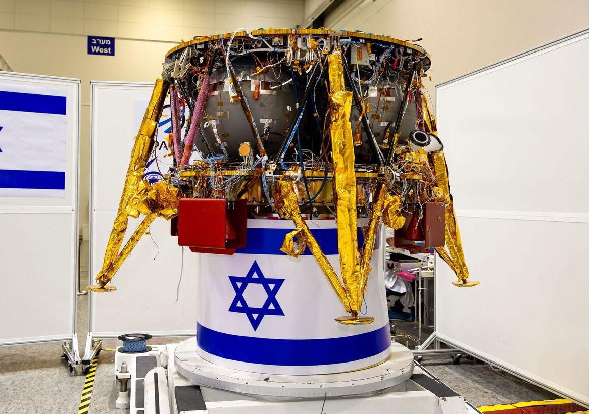 Israel Will Soon Put An Unmanned Spacecraft on the Lunar Surface | Space