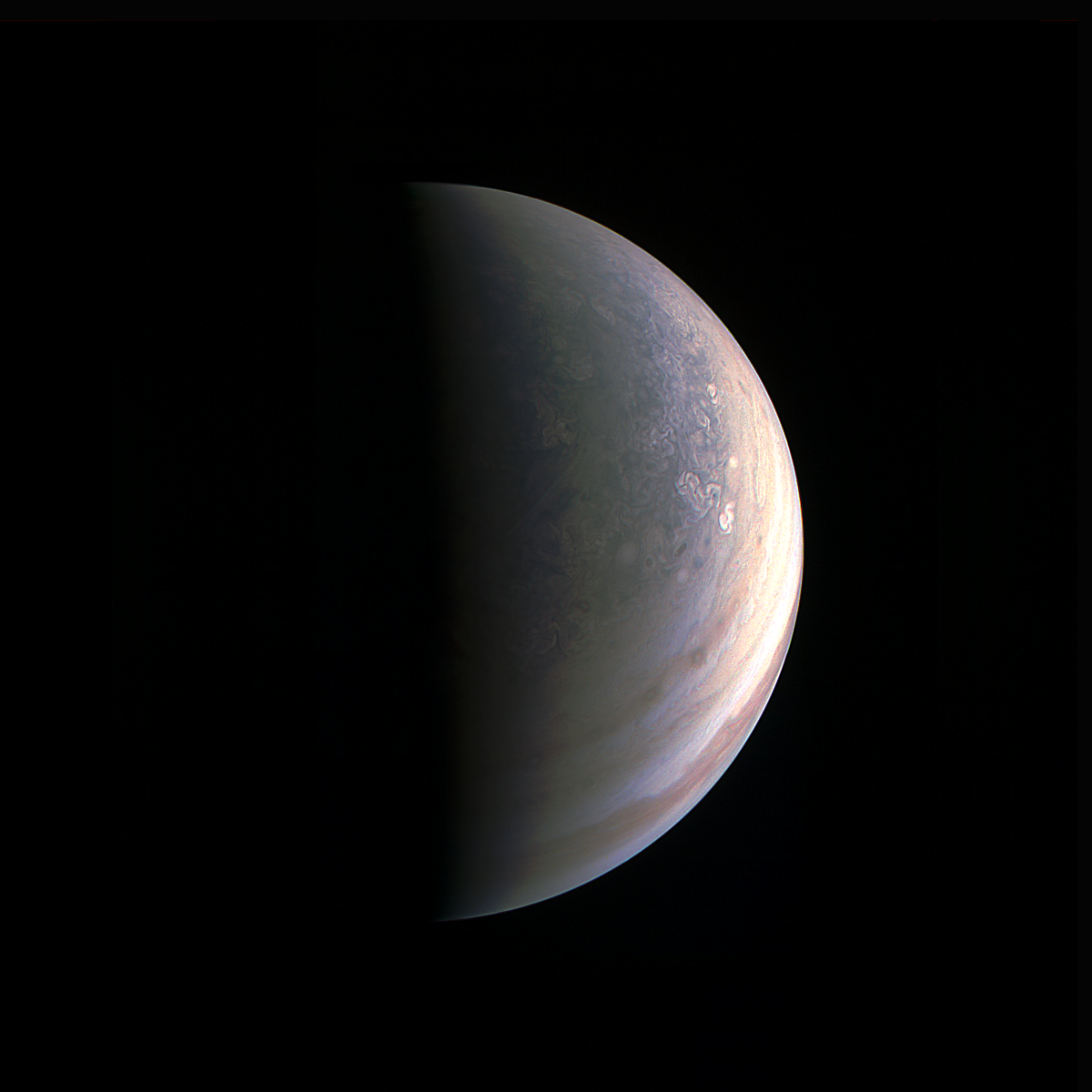 Juno Gives Us a Close-up Photo ofJupiter's North Pole | Space
